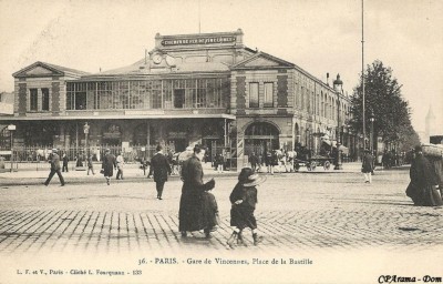 1984 - Bastille: De la Gare à l'Opéra... - Paris Unplugged