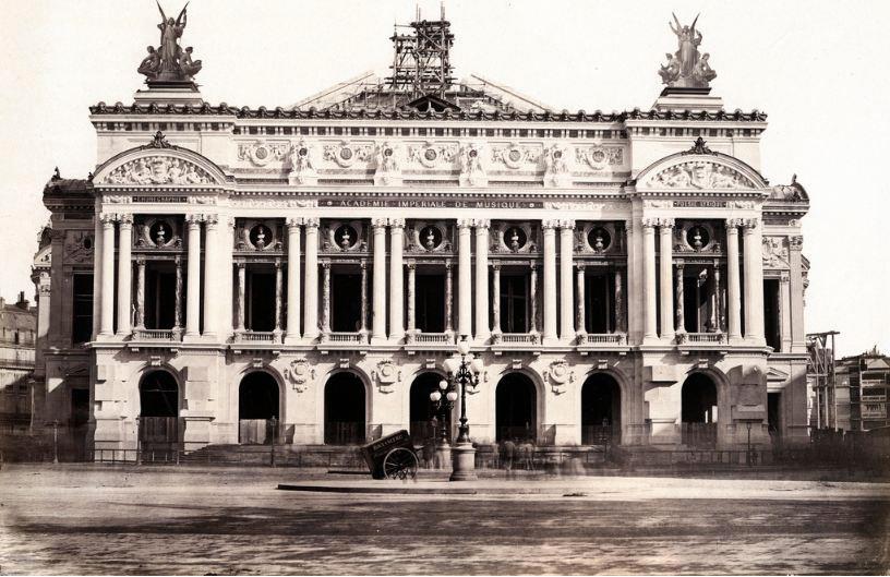 1861 - La construction de l'Opéra Garnier - Paris Unplugged